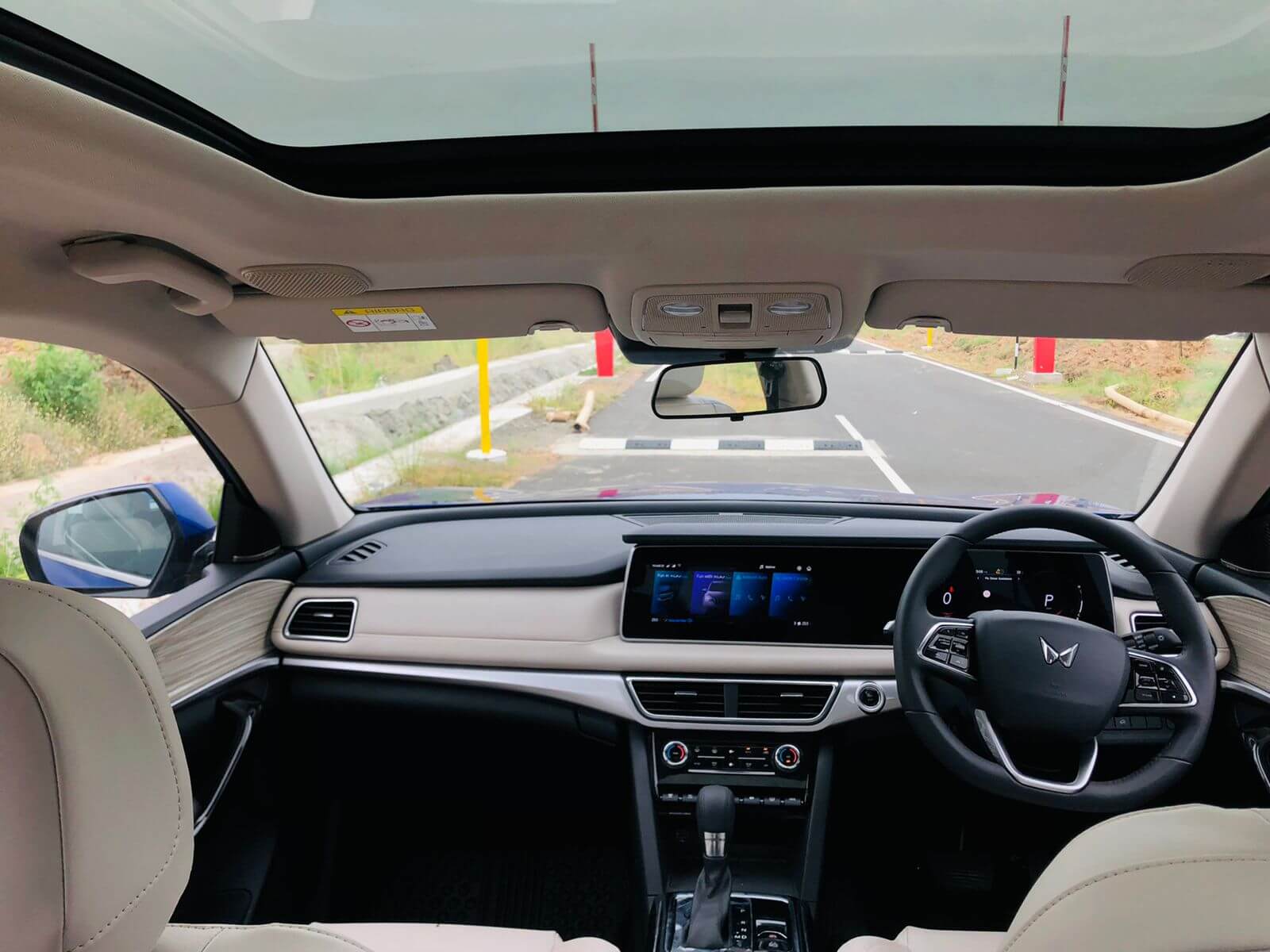 Mahindra XUV700 Review: Everything You Need To Know